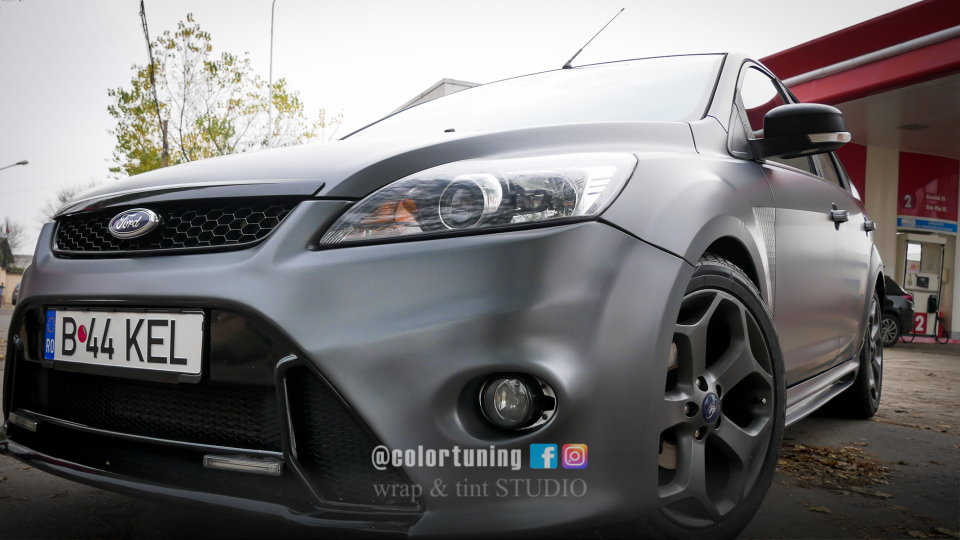 Ford focus gri mat metalizat