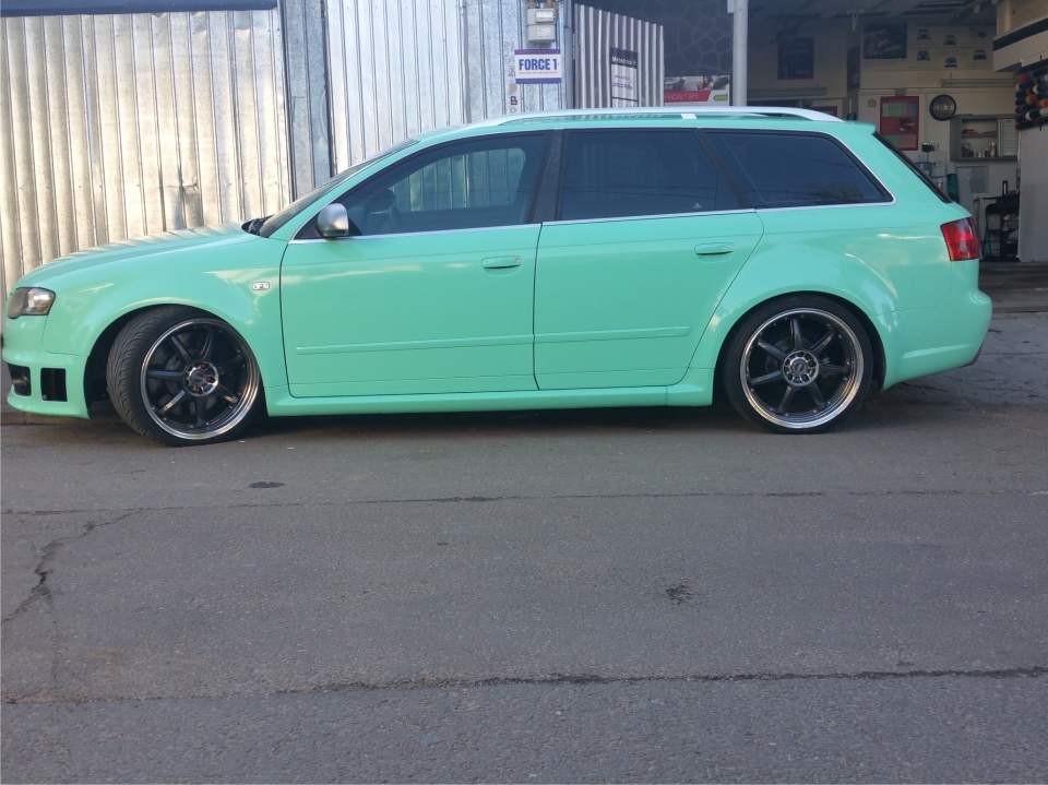 Mint Audi A4