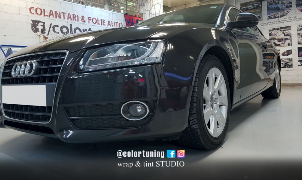 Audi colantare negru metalizat | Colantare Auto si Folie Protecție ...
